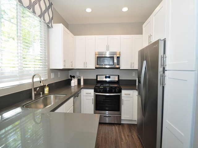 Signature Point Rentals - San Diego, CA | Apartments.com