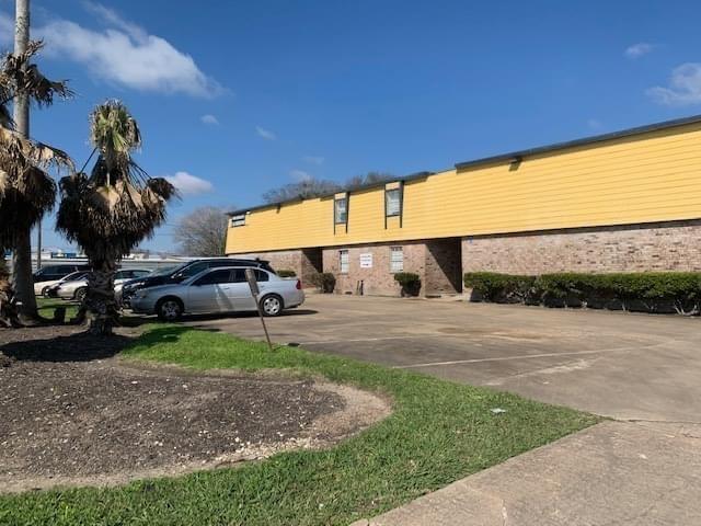 105 Cemetery Rd Unit 28, Angleton, TX 77515 - Room for Rent in Angleton ...