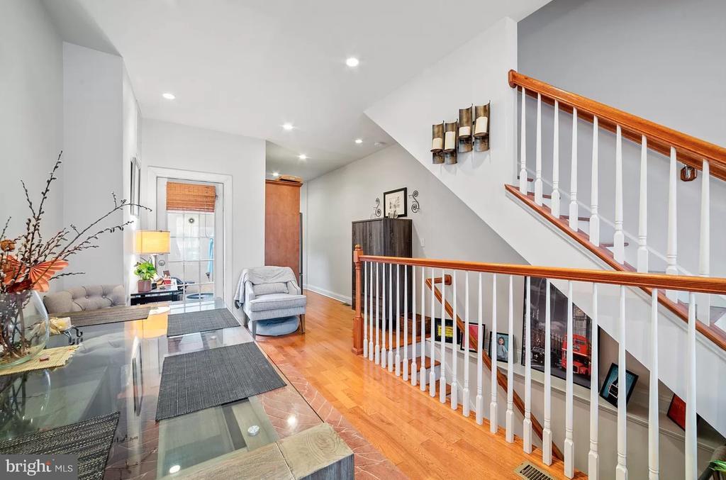 440 Olive St, Philadelphia, PA 19123 - Townhome Rentals in Philadelphia ...