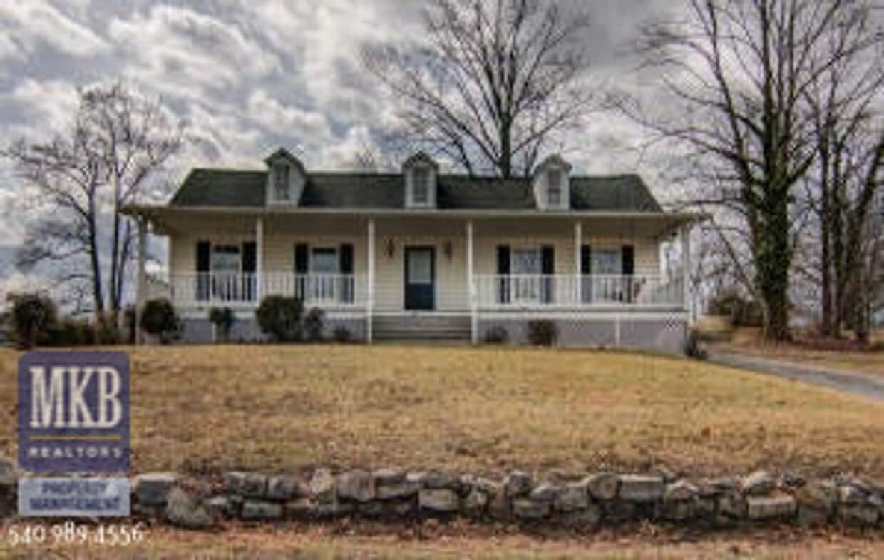 2801 McVitty Rd, Cave Spring, VA 24018 - House Rental in Cave Spring ...