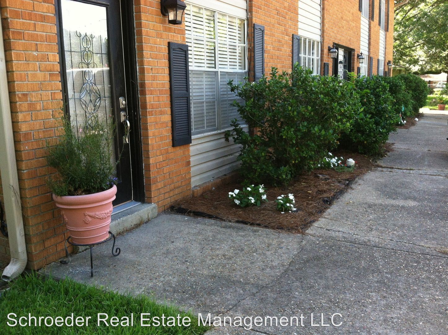 100 Park Row Ave, Long Beach, MS 39560 - Room for Rent in Long Beach ...