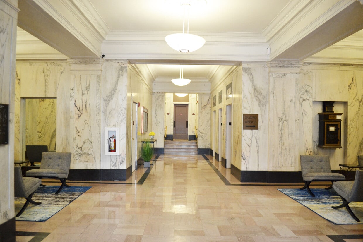 The Flats at Professional Arts Building - 101 W Read St Baltimore, MD ...