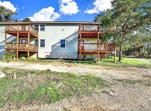 Best Luxury Summer Mountain Ranch Apartments for Rent - San Marcos, TX ...