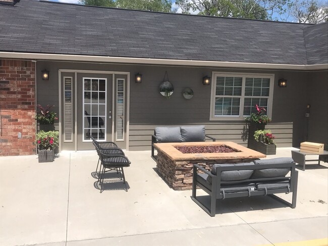 Lory of Savannah - Apartments in Savannah, GA | Apartments.com