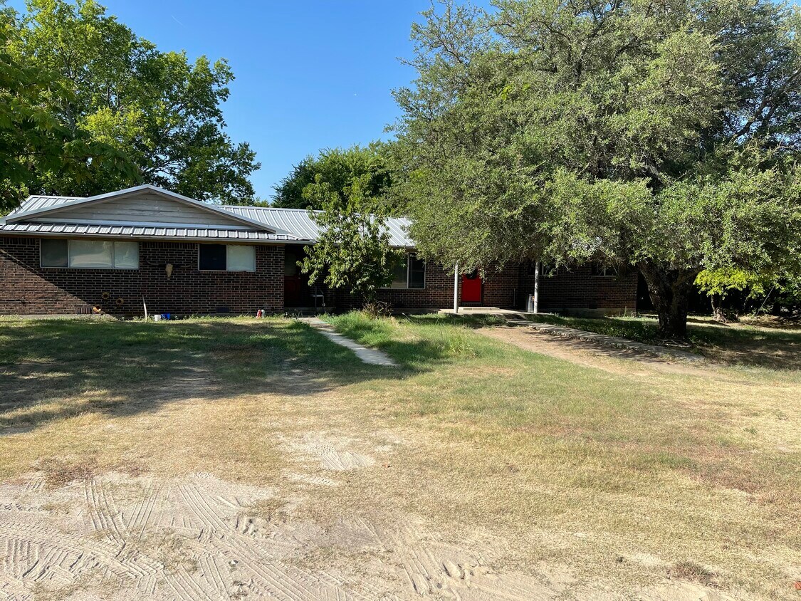 327 Co Rd 2643, Decatur, TX 76234 - House Rental in Decatur, TX ...