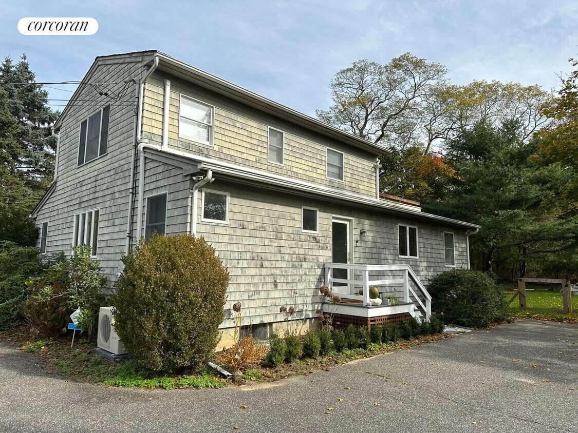 72 N Bishop Ln, Southampton, NY 11968 | Apartments.com