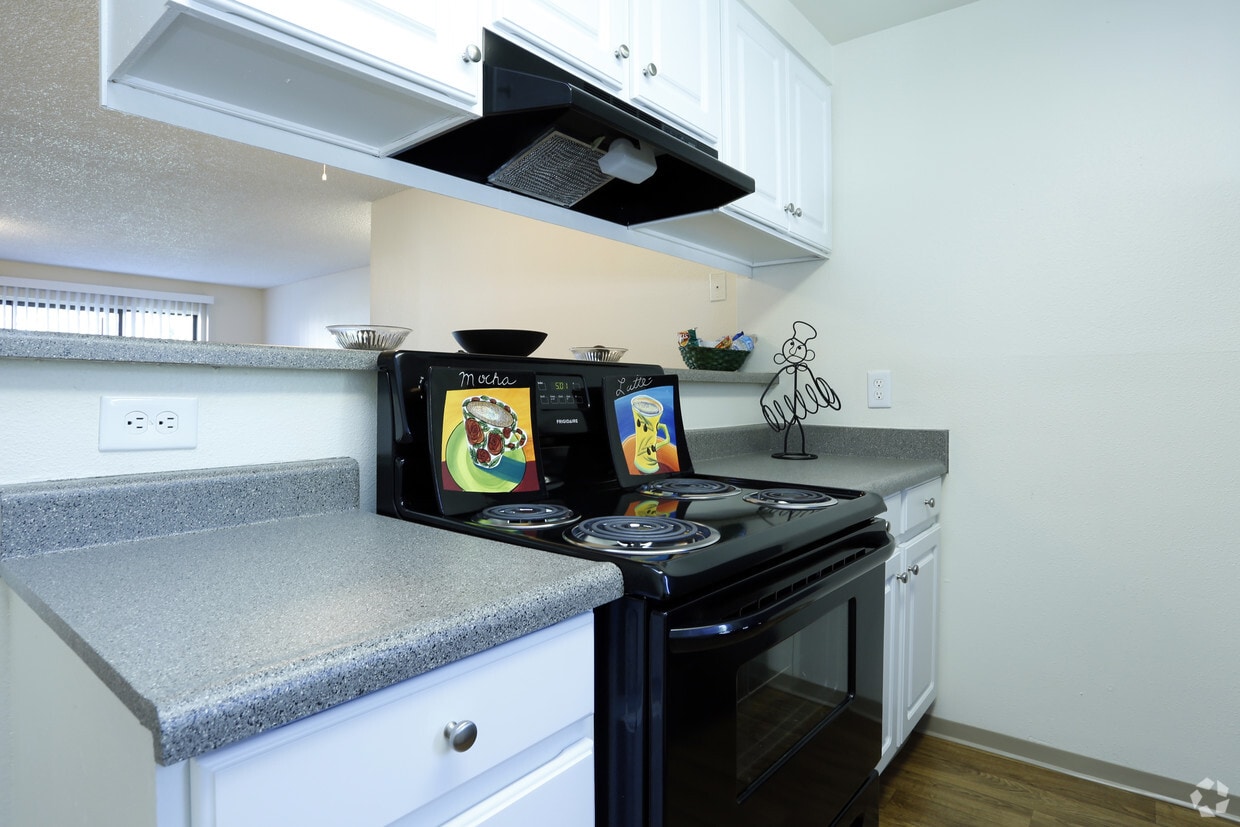 Cascadia at Fairwood Landing - Apartments in Renton, WA | Apartments.com