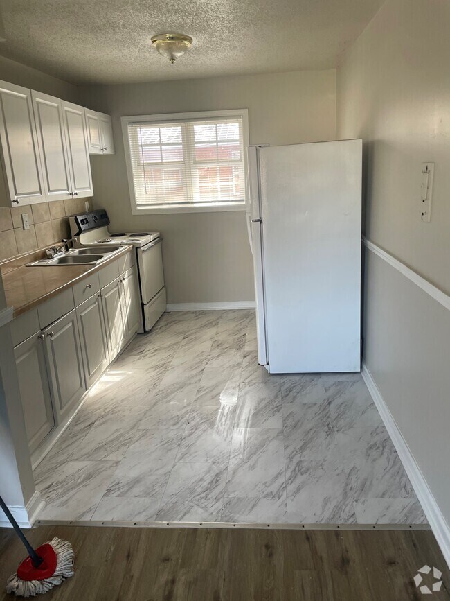 St. Elmo Park Apartments for Rent with Parking - Columbus, GA - Updated ...