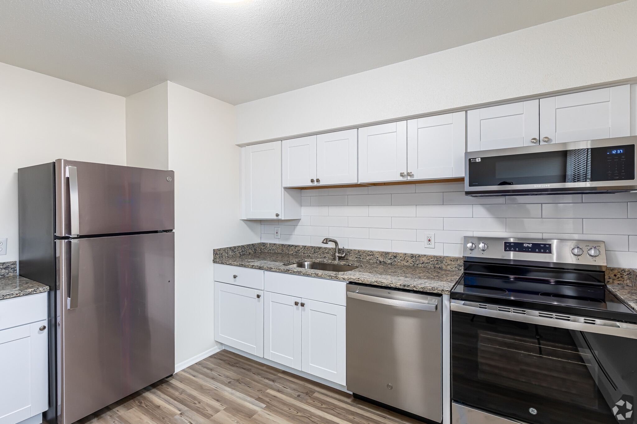 Norton Park Apartments - 100 Norton Park Rd Plainville, CT 06062 ...