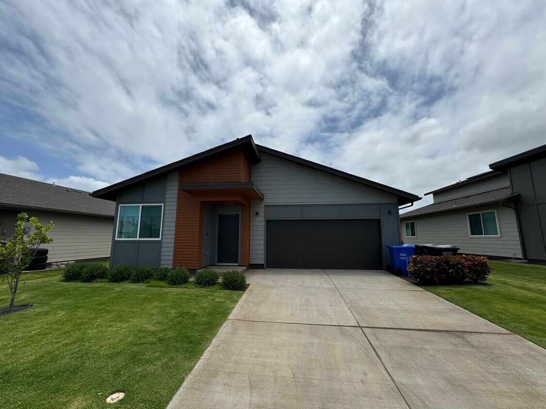 91-1748-1748 Mee St, Ewa Beach, HI 96706 - House Rental in Ewa Beach ...