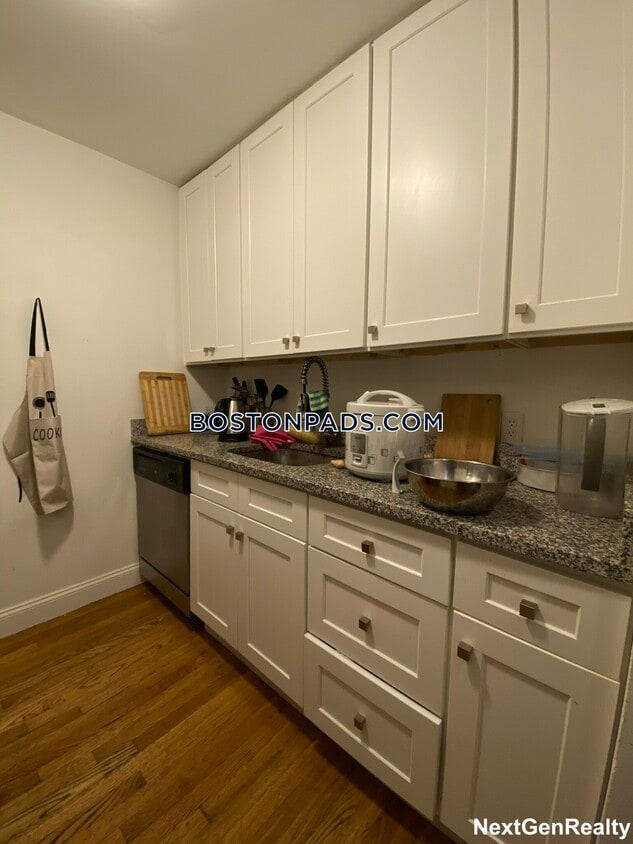 772 Columbus Ave, Boston, MA 02120 - Condo for Rent in Boston, MA ...