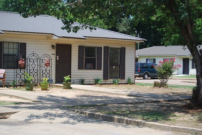 Apartments for Rent in Safford AL - 22 Rentals | Apartments.com