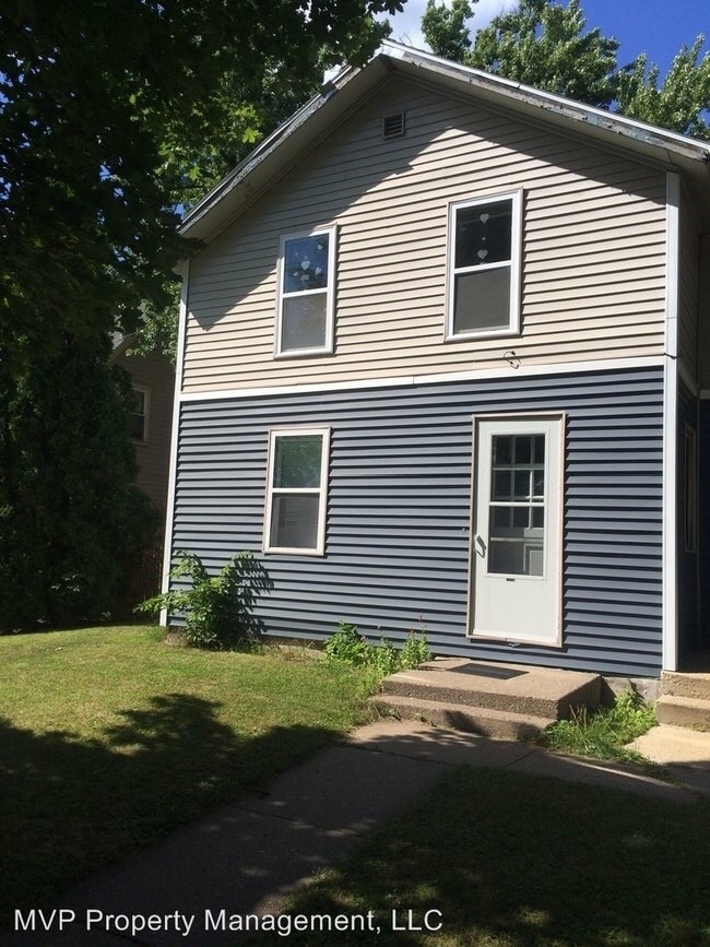 124 Cottage St Unit #124, Sparta, WI 54656 - Room for Rent in Sparta ...