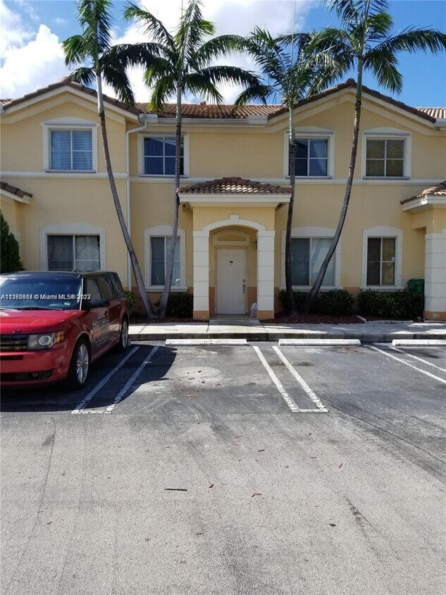 6916 NW 174th Terrace Unit D102, Hialeah, FL 33015 - Condo for Rent in ...