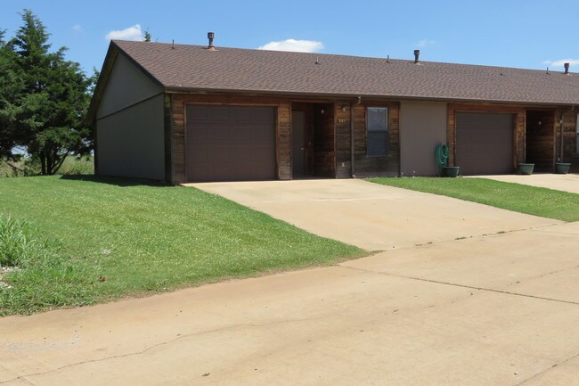 Sunridge Estates Apartments - Enid, OK | Apartments.com
