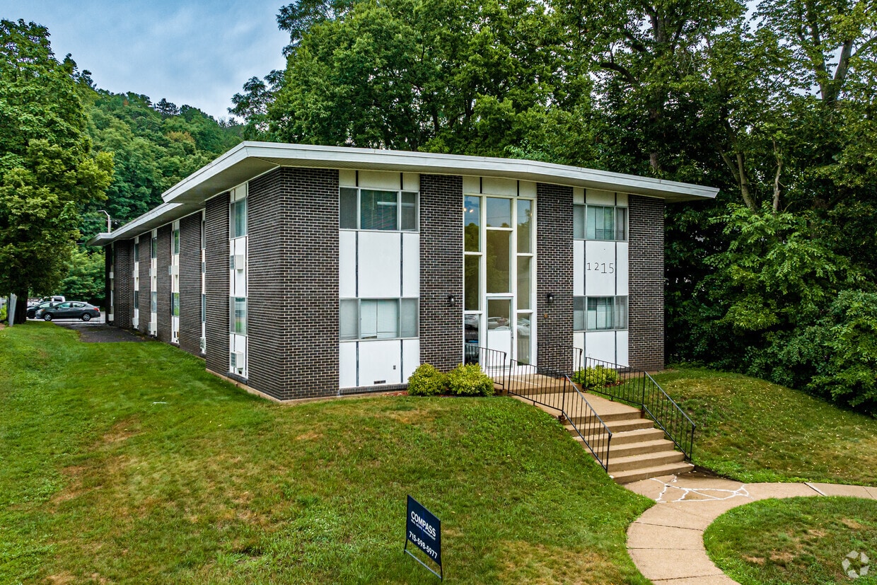 1215 S Dewey St Apartments - 1215 S Dewey St Eau Claire, WI 54701 ...