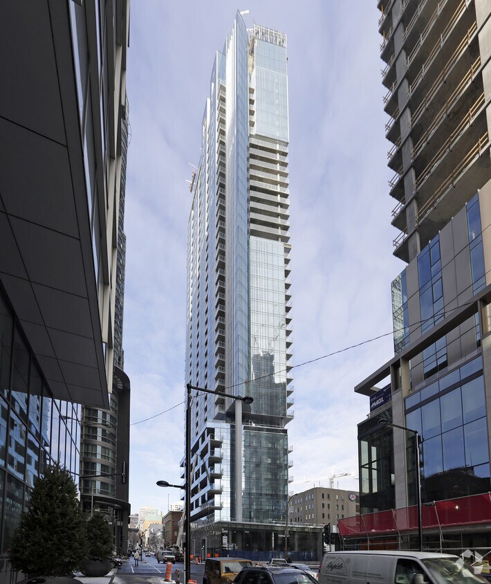 Icone Condos Apartments - 1155 de la Montagne Montréal, QC | Apartments.com