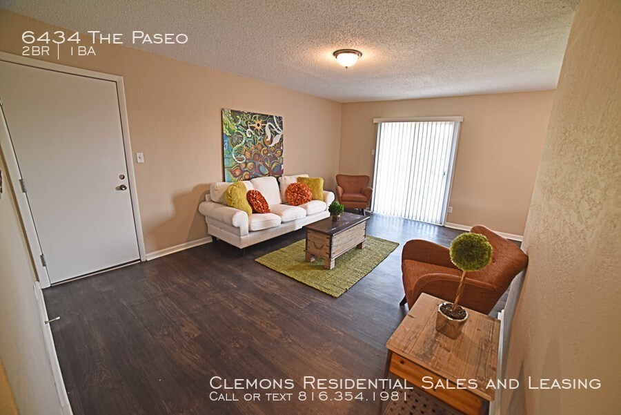 6434 The Paseo, Kansas City, MO 64131 - Room for Rent in Kansas City ...