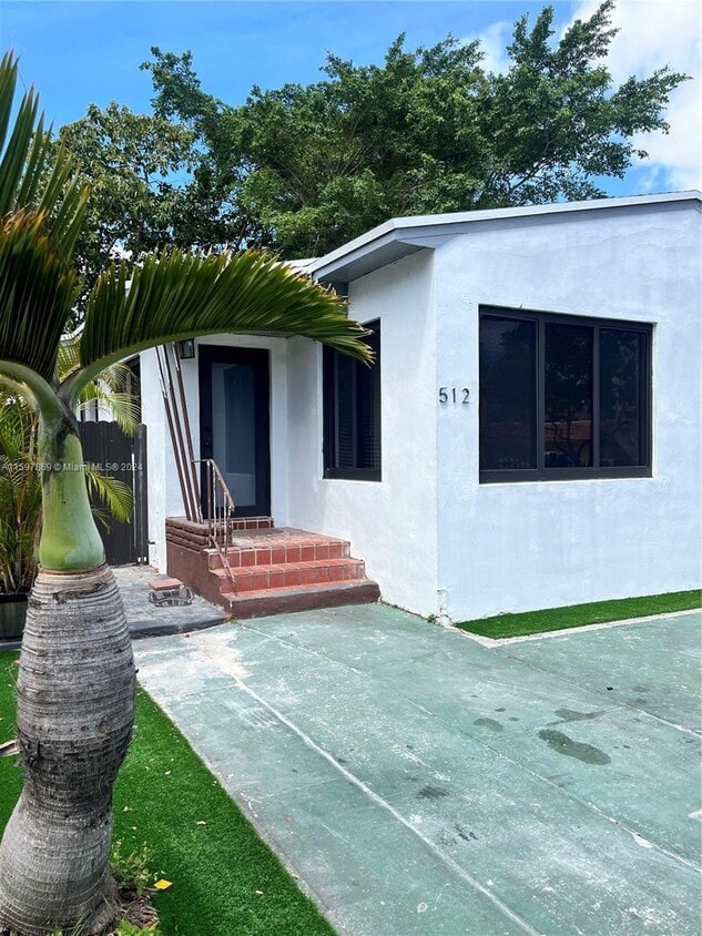 510 SW 10th Ave Unit 512, Miami, FL 33130 - Room for Rent in Miami, FL ...