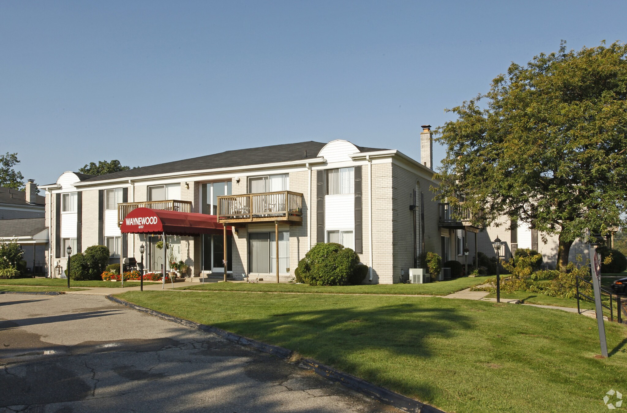 Waynewood Apartments - 6737 N Wayne Rd Westland, MI 48185 | Apartments.com