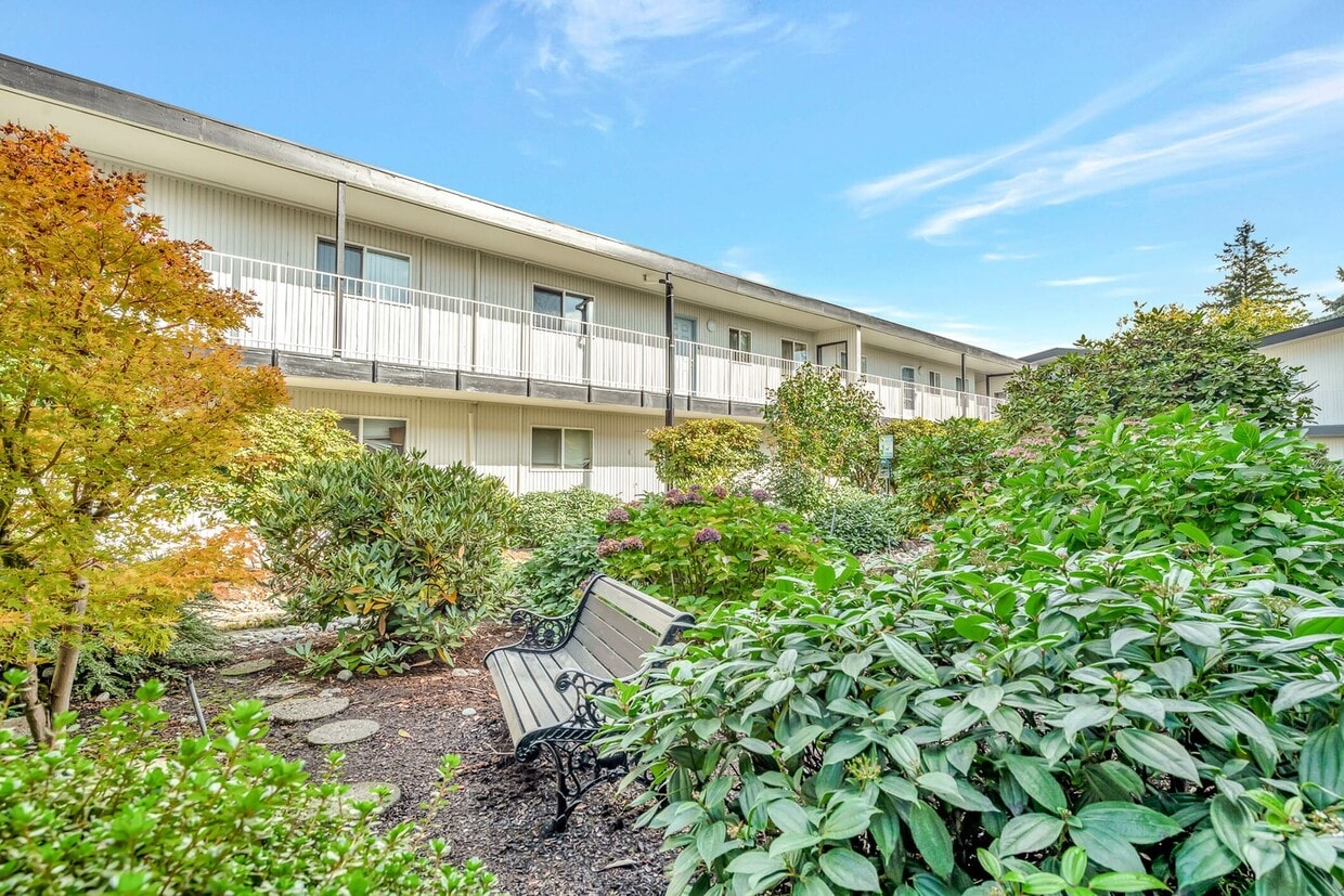 The Larson - 7645 Pacific Ave Tacoma, WA 98408 | Apartments.com