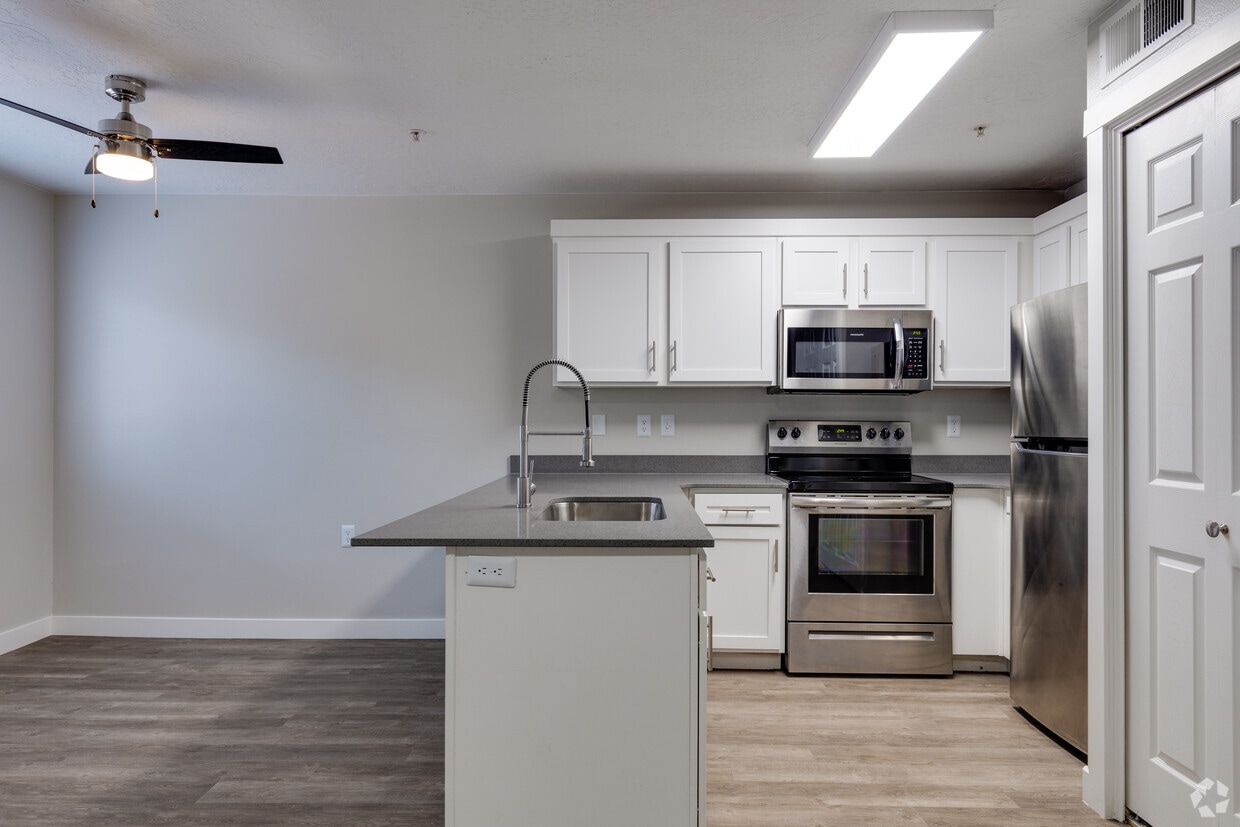 Oasis Palms - 260 N Dixie Dr St George, UT 84770 | Apartments.com
