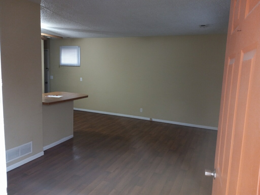 6213 N 28th Street Ter, Country Club, MO 64505 - Townhome Rentals in ...