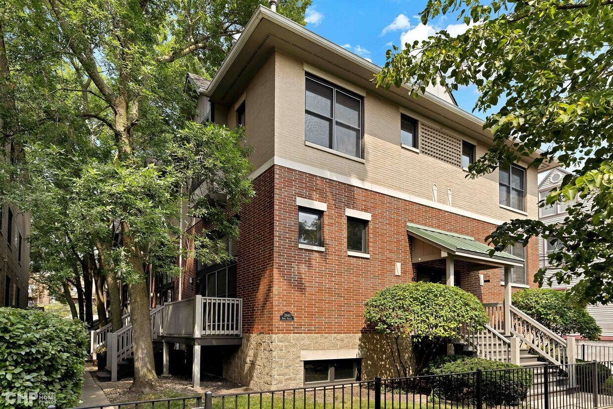 3940 N Janssen Ave, Chicago, IL 60613 - Townhome Rentals in Chicago IL ...