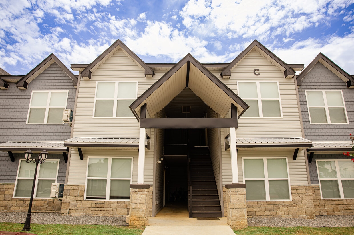 608 Hillcrest Pkwy Unit B-208, Dublin, GA 31021 - Room for Rent in ...