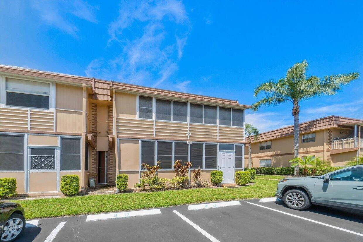 581 Brittany M, Delray Beach, FL 33446 - Condo for Rent in Delray Beach ...