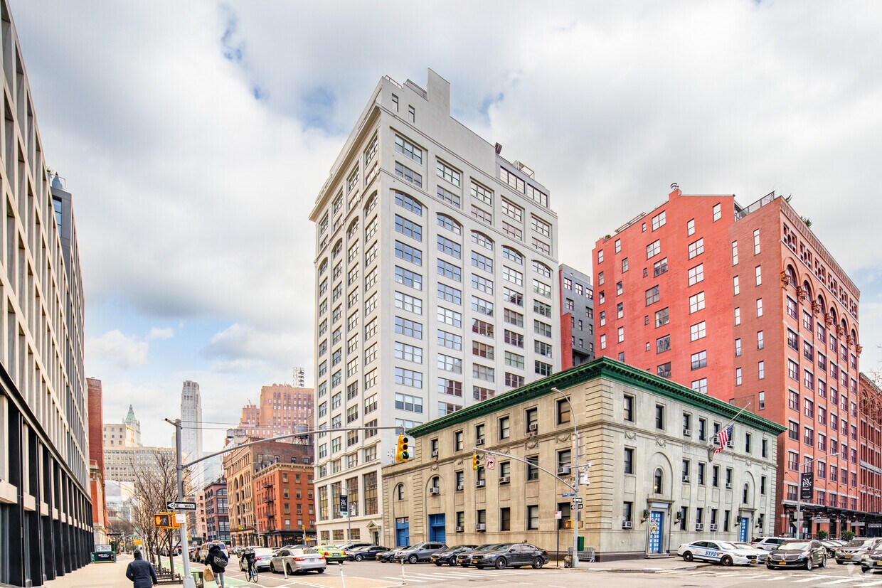 25 N Moore St, New York, NY 10013 - Apartments in New York, NY ...