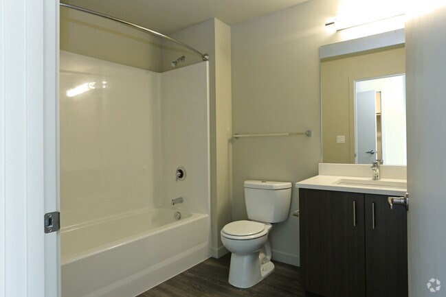Waterline Apartments - Portland, OR | Apartments.com