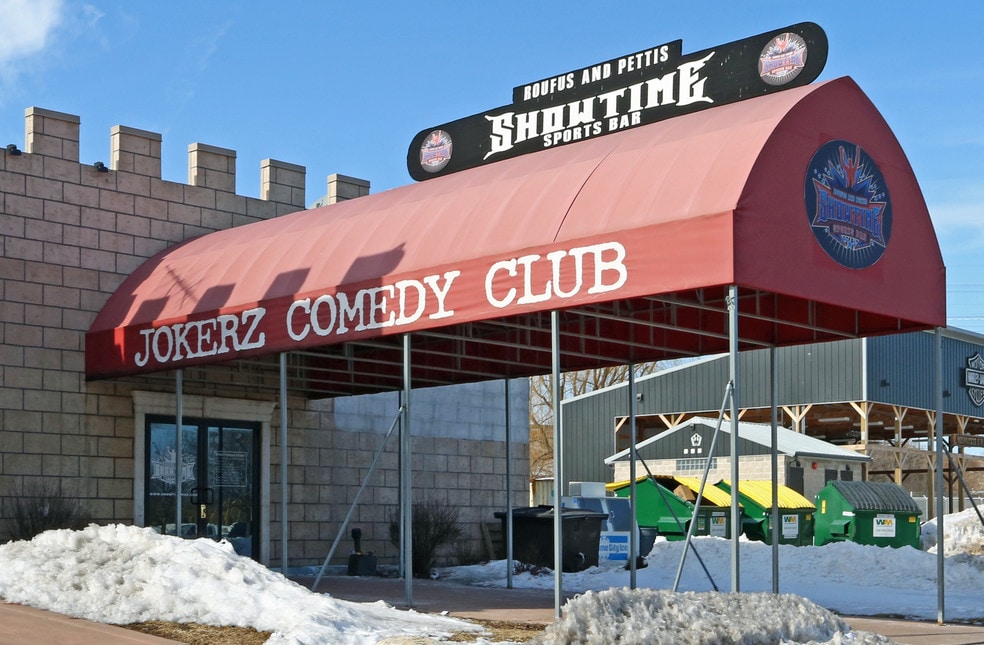 Is Silver Spring a Good Place To Live in Milwaukee WI? - Neighborhood ...