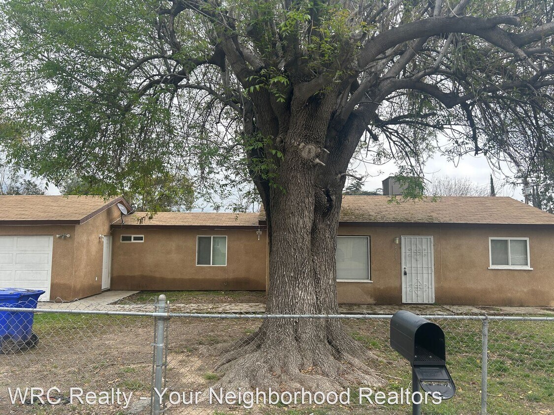 4209 Cedar Dr, Arrowhead Farms, CA 92407 - House Rental in Arrowhead ...