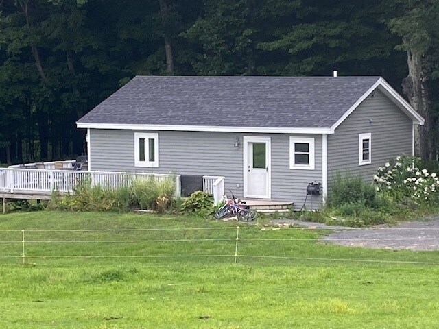 165 Angel Hill Rd, Chatham, NY 12037 - House Rental in Chatham, NY ...