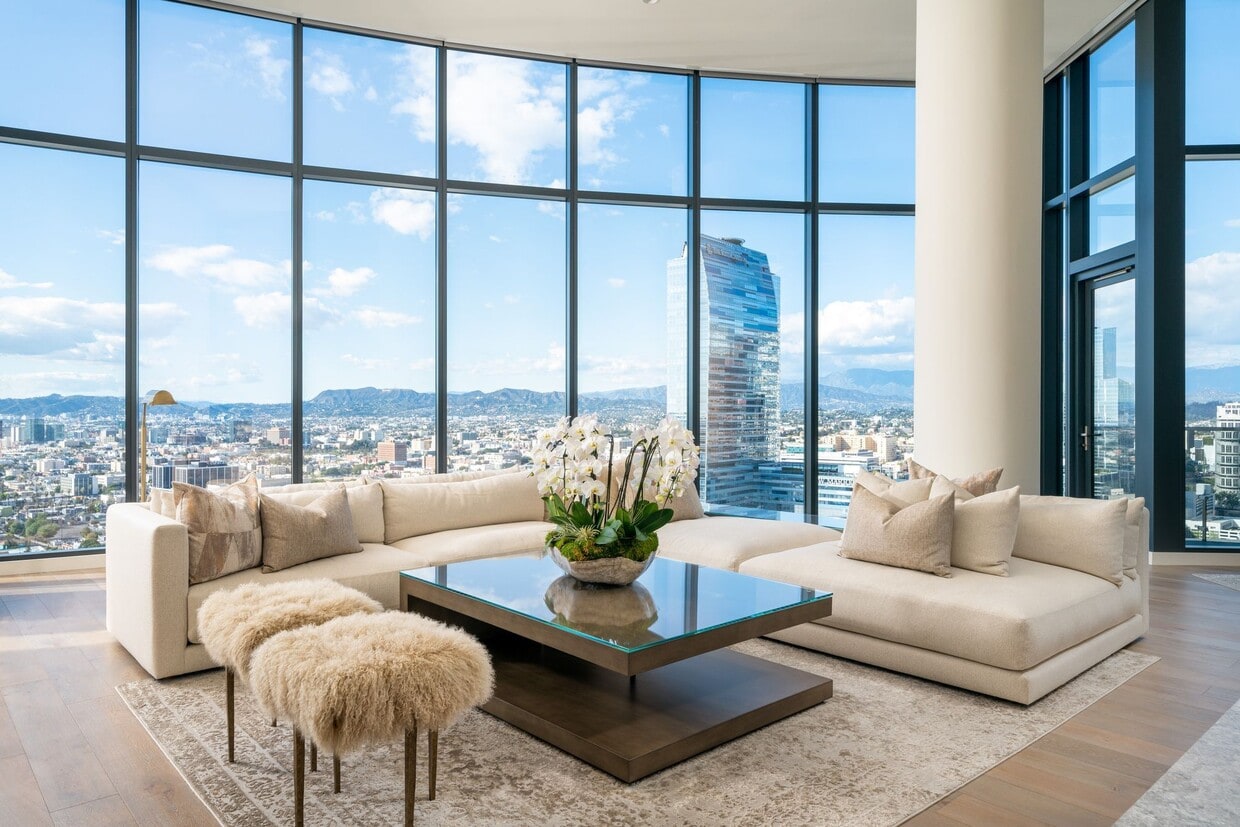 Circa LA - Apartments in Los Angeles, CA | Westside Rentals