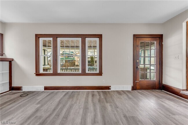 10203 Greenview Ave, Garfield Heights, OH 44125 - House Rental in ...