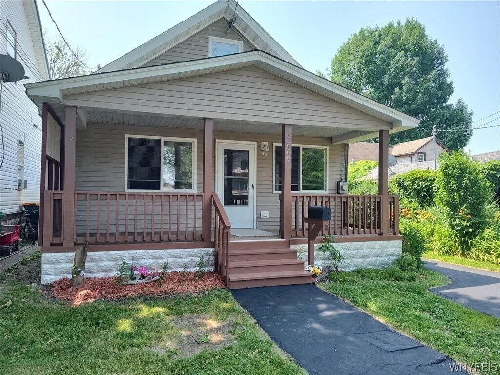 3669 5th St Unit Front, Buffalo, NY 14219 - Room for Rent in Buffalo ...