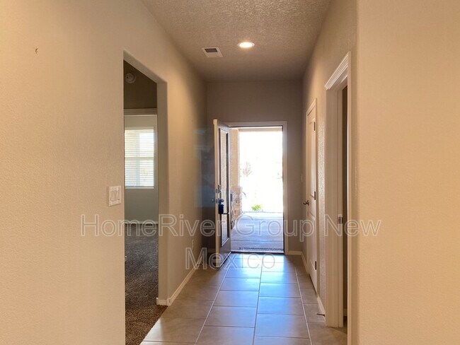 3221 Berkshire Rd NE, Rio Rancho, NM 87144 - House Rental in Rio Rancho ...