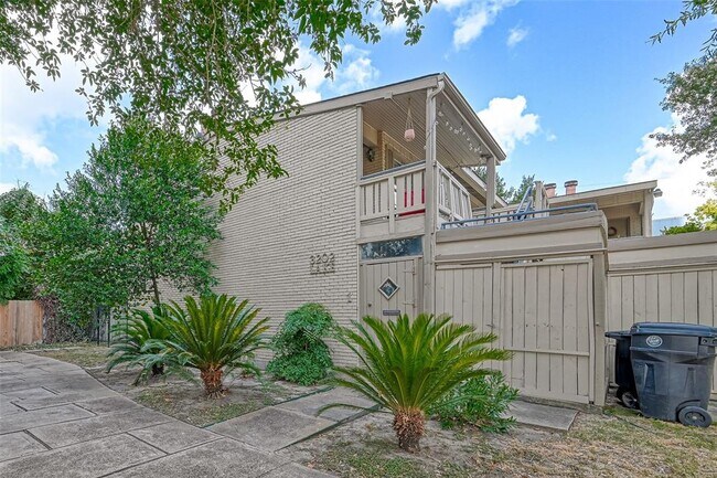 3202 Lake St Unit 1, Houston, TX 77098 - Room for Rent in Houston, TX ...