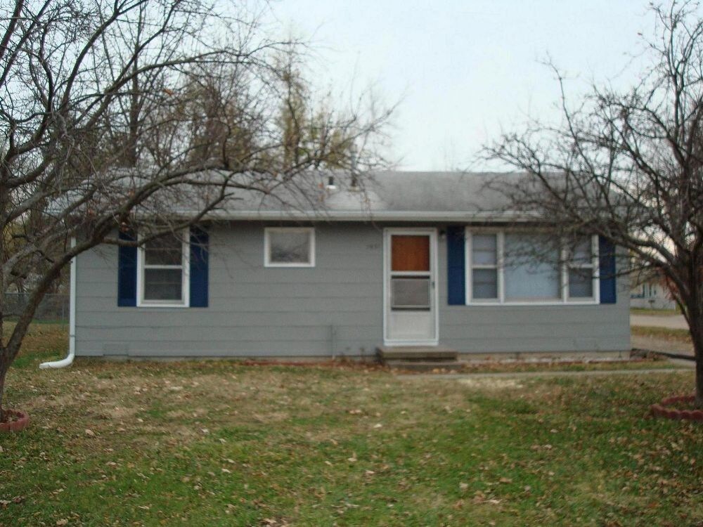 1531 Beverly Dr, Salina, KS 67401 - House Rental in Salina, KS ...