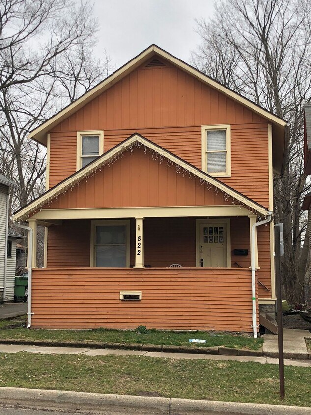 822 W Vine St, Kalamazoo, MI 49008 - House Rental in Kalamazoo, MI ...