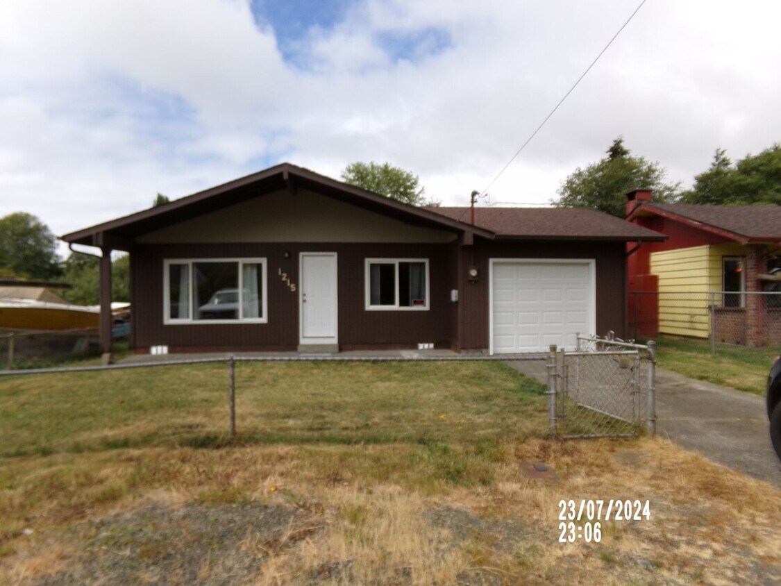 1215 Harding Rd, Aberdeen, WA 98520 - House Rental in Aberdeen, WA ...