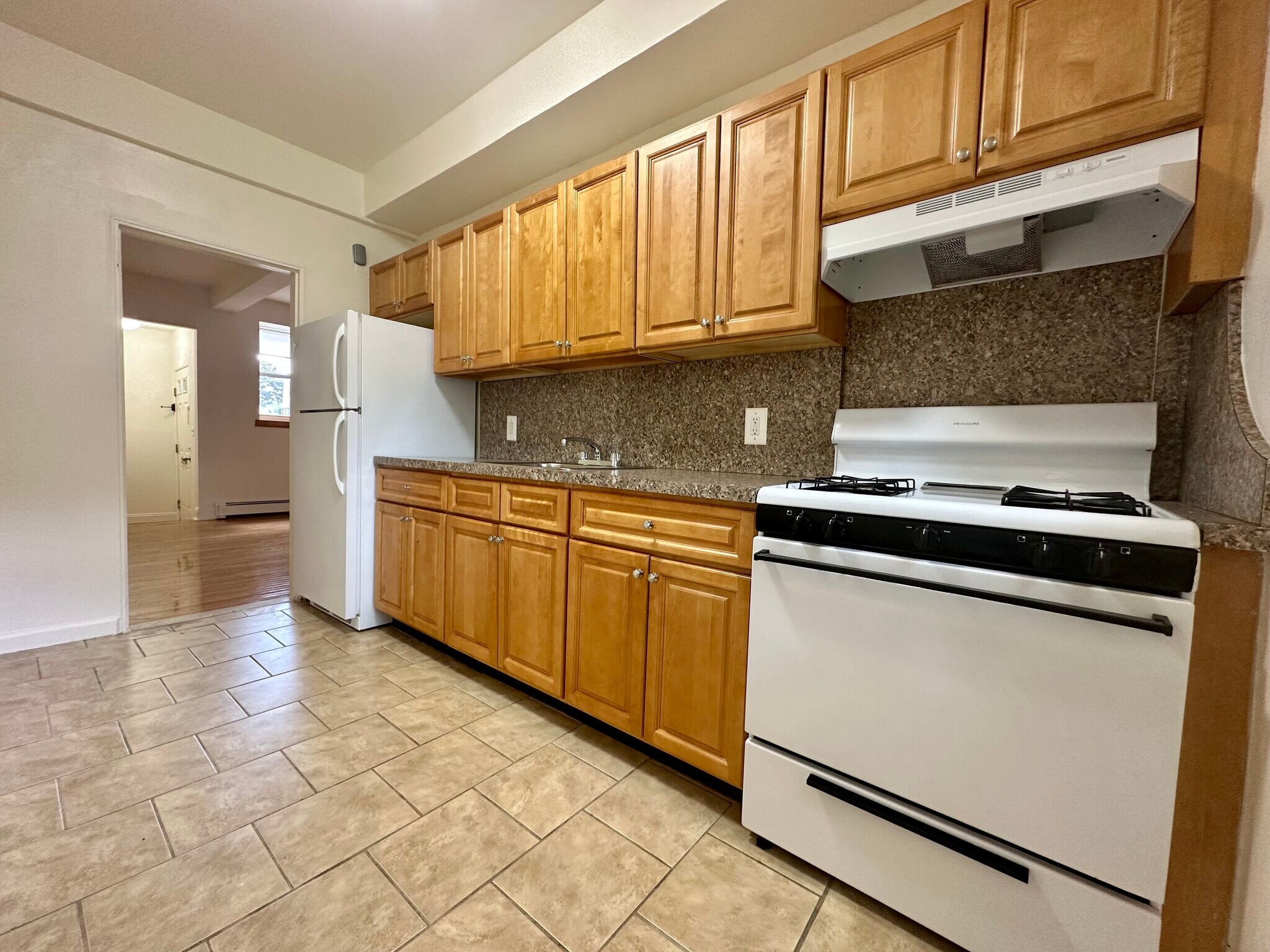 476 Howard Ave Unit 2AA, Staten Island, NY 10301 | Apartments.com