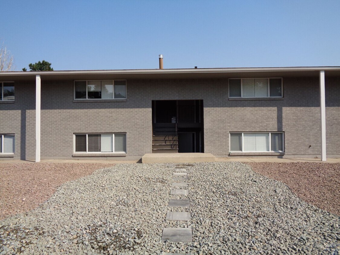 1247 Cree Dr Unit 4, Colorado Springs, CO 80915 - Room for Rent in ...