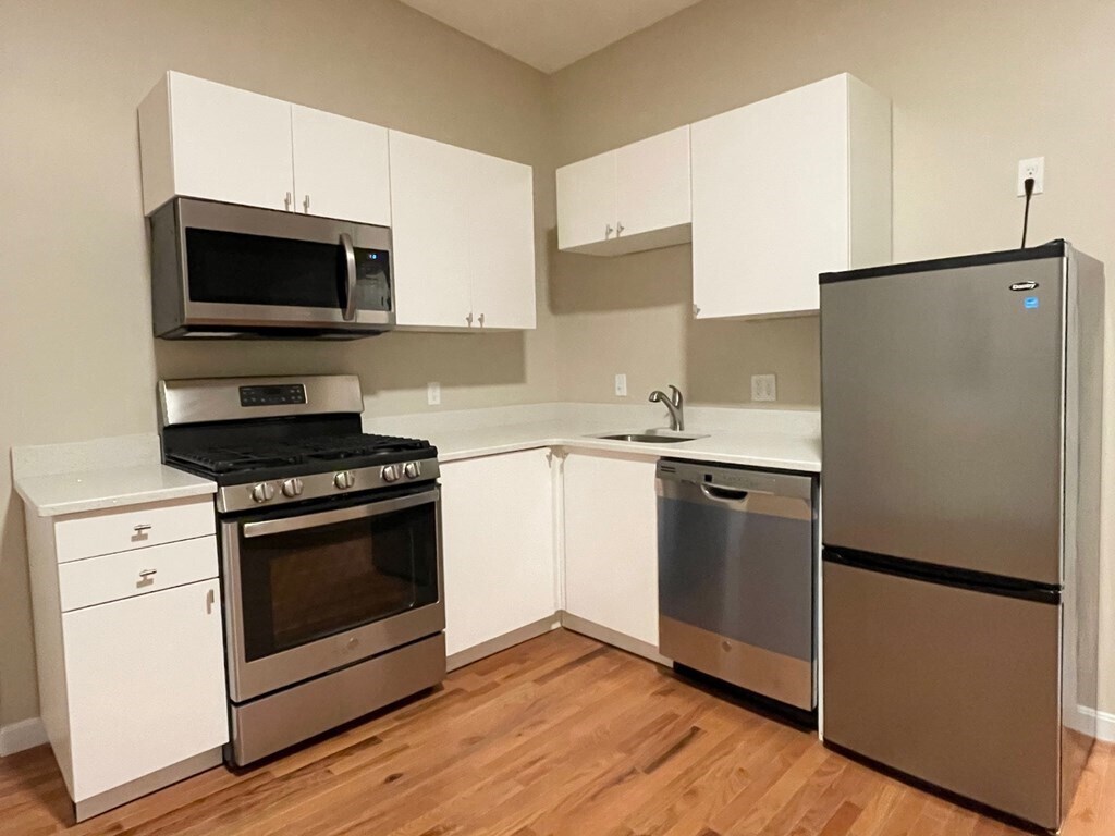 23 Brooks St Unit 2, Boston, MA 02128 - 23 Brooks St Boston, MA 02128 ...