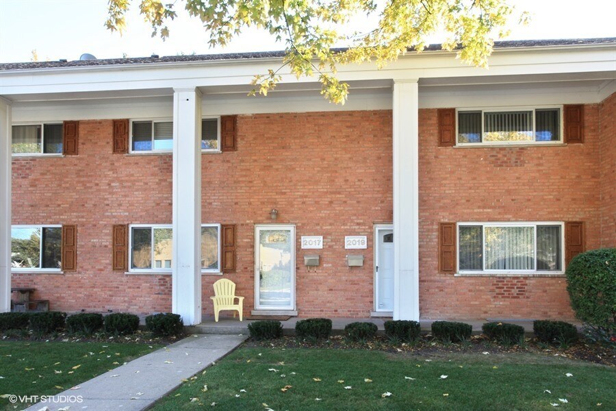 2001 Walters Ave, Northbrook, IL 60062 - Townhome Rentals in Northbrook ...