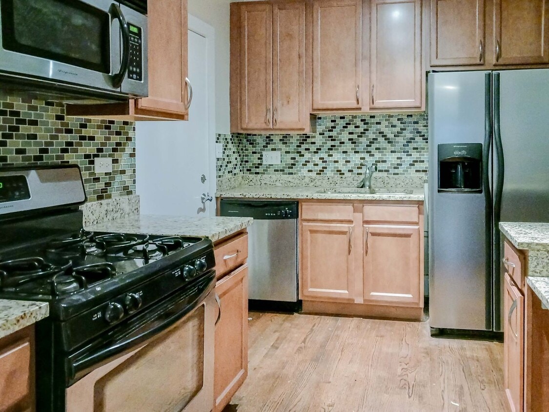 1847 W Cornelia Ave Unit 1851-1, Chicago, IL 60657 - 1847 W Cornelia ...