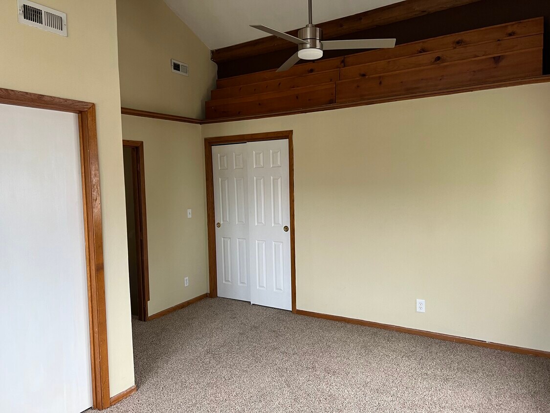 5821 W National Ave Unit 5821, West Allis, WI 53214 - 5821 W National ...