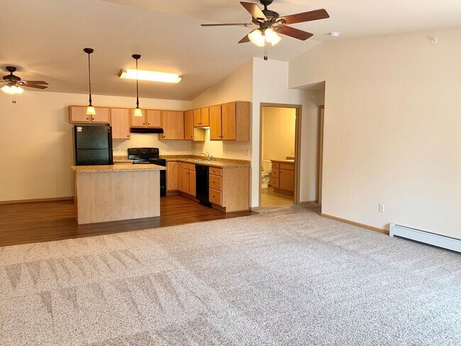 Moon Lake Estates - Apartments in Rice Lake, WI | Apartments.com